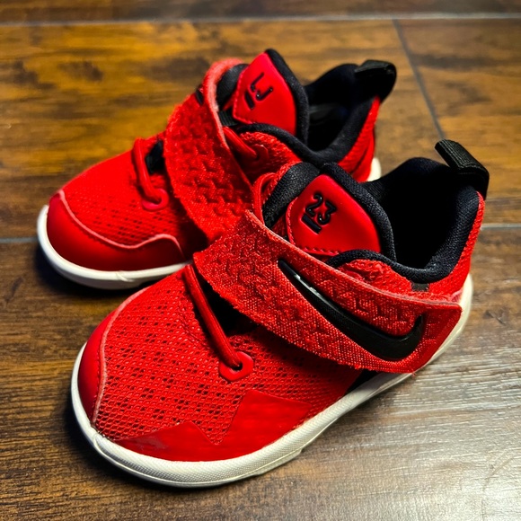 Nike | Shoes | Nike Lebron 4 University Red Shoes Toddler 5c Velcroo ...